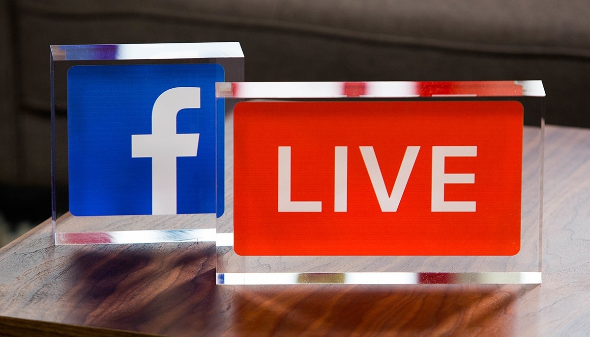 Facebook Live For Business: 8 Essential Tips For Using It